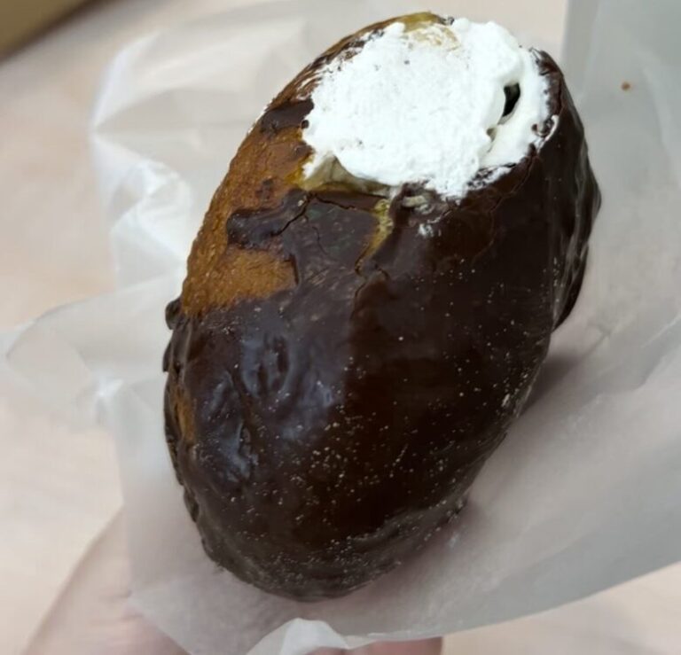 【おいらせ町】HelloDonut HelloBread（ハロードーナツ ハローブレッド）の生ドーナツをレポ！ベーグルも美味しいらしい！ - 青森eat